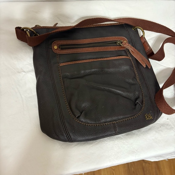The Sak | Bags | The Sak Dark Brown Leather Messenger Bag | Poshmark